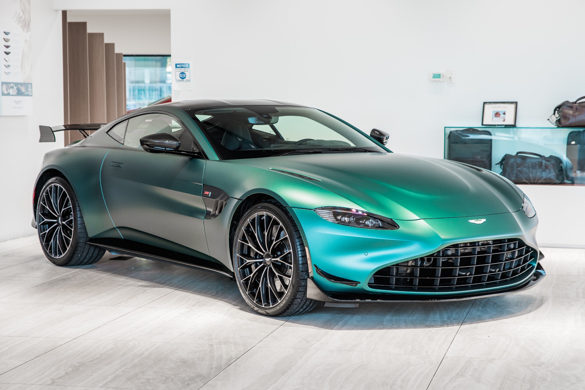 2022 V8 Vantage