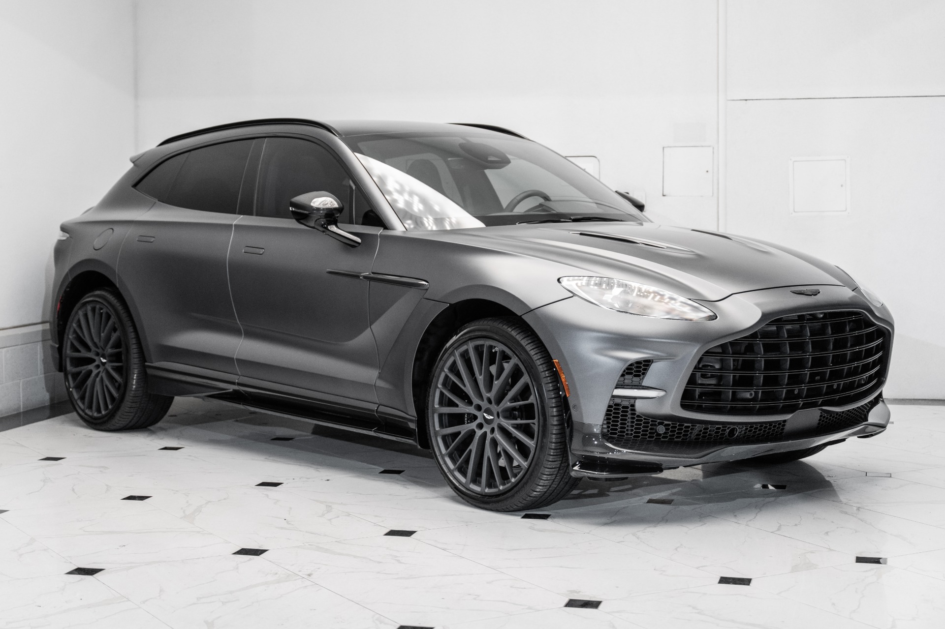 Used 2025 Aston Martin DBX 707 For Sale (Sold) | Aston Martin ...